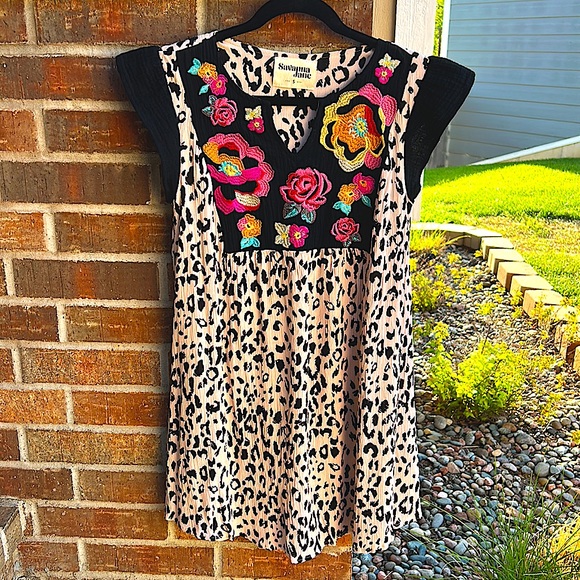 Savanna Jane | Dresses | Savanna Jane Ladies S Embroidered Floral ...